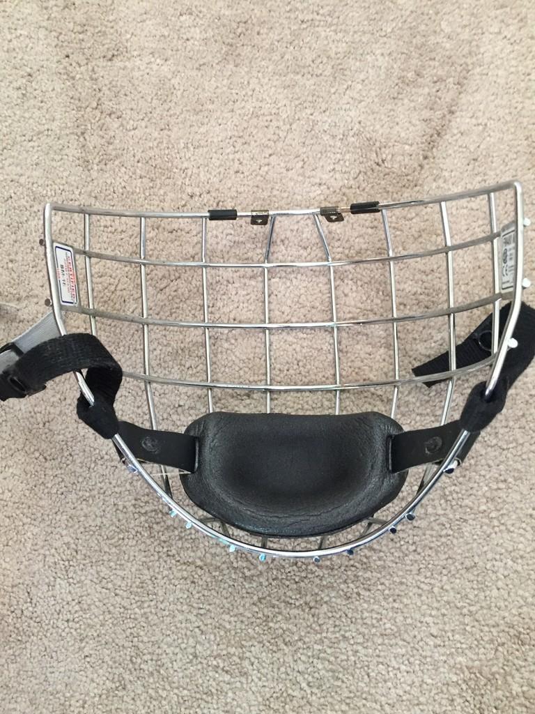 CCM FM 480 Chrome Cage size Medium | SidelineSwap