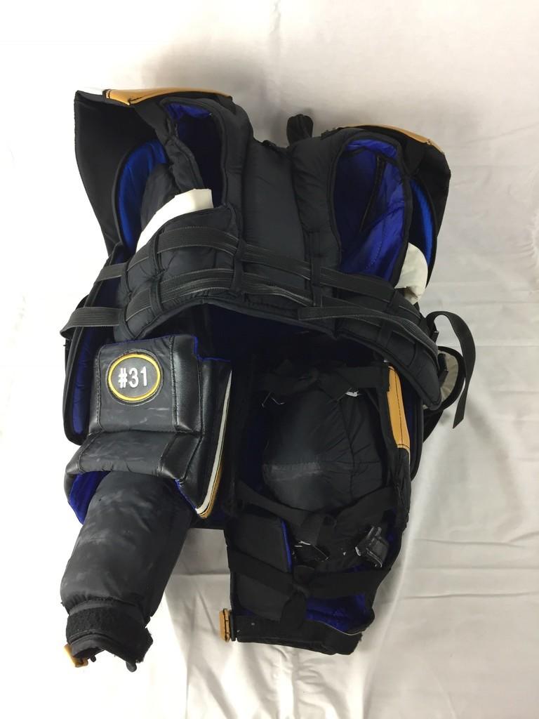 Large Brown Resonator 2400 Elite Chest Protector | SidelineSwap