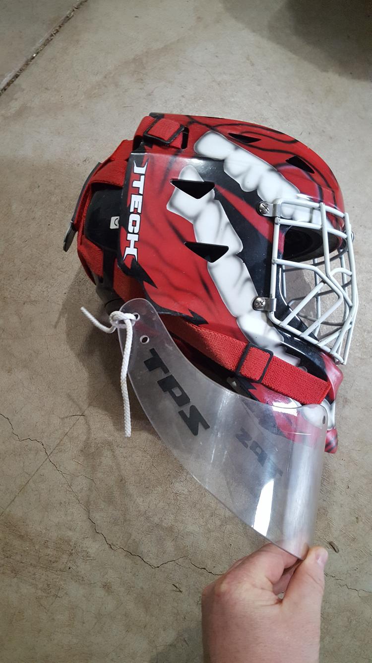 ITECH GOAL MASK | SidelineSwap