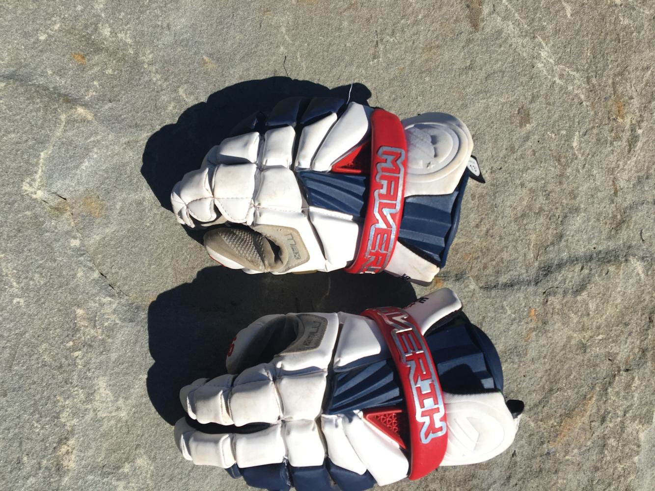 2016 Limited Edition Maverik Showtime Max gloves | SidelineSwap