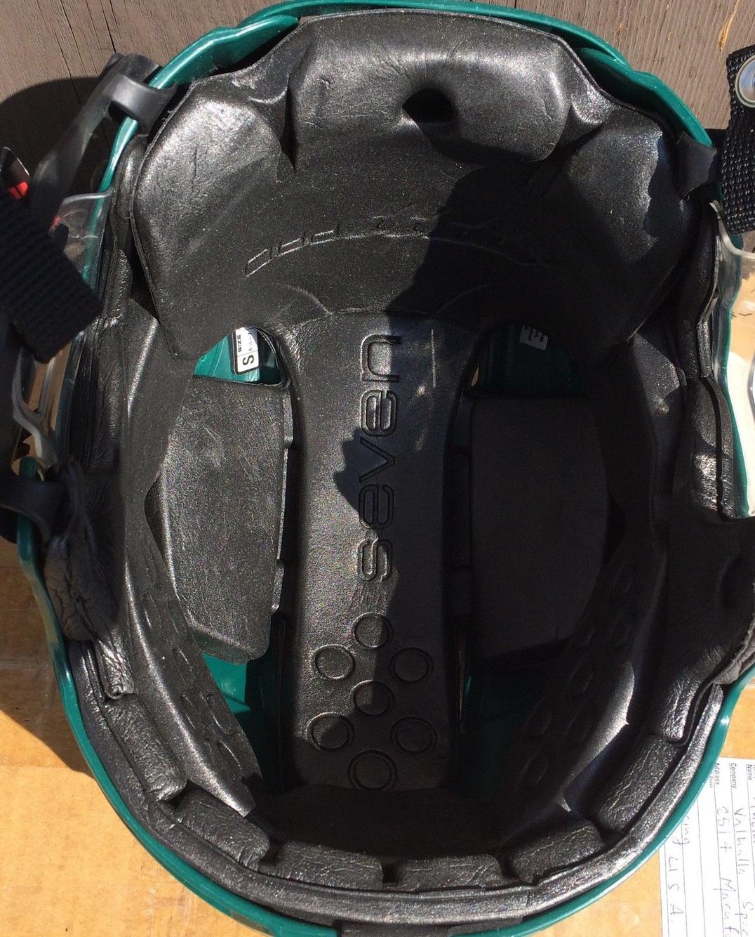 Messier Cascade M11 Pro Stock Hockey Helmet Small Green New 8624 ...