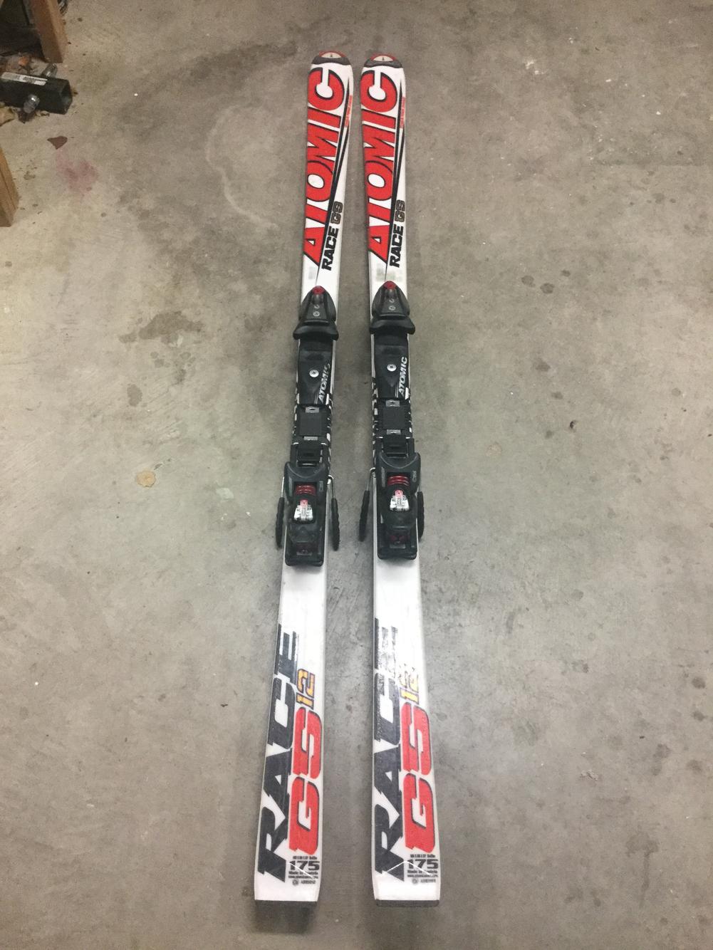 Atomic GS Skis-175cm, 23m radius (with Bindings) | SidelineSwap