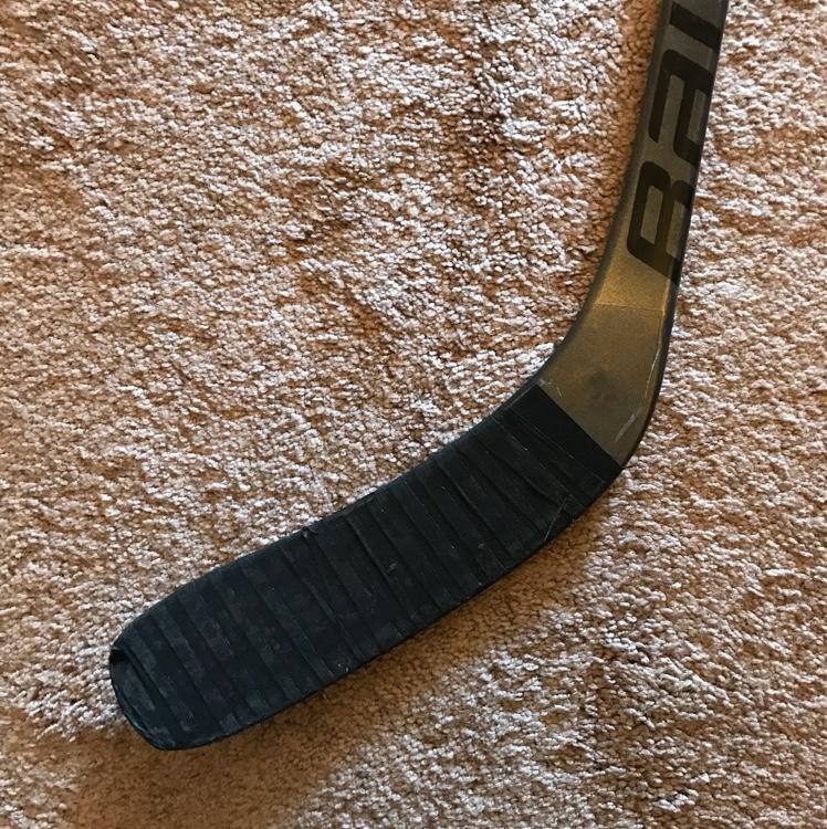 Bauer Nexus 1000 Kane Curve W/grip | SidelineSwap