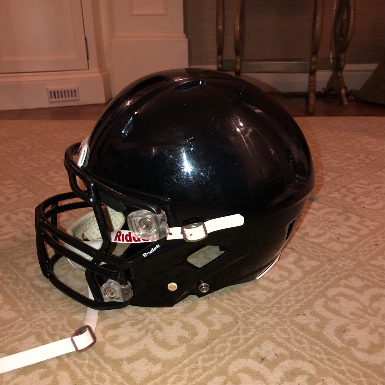 Riddell 360 Football Helmet Black/Black (Varsity: Large) | SidelineSwap