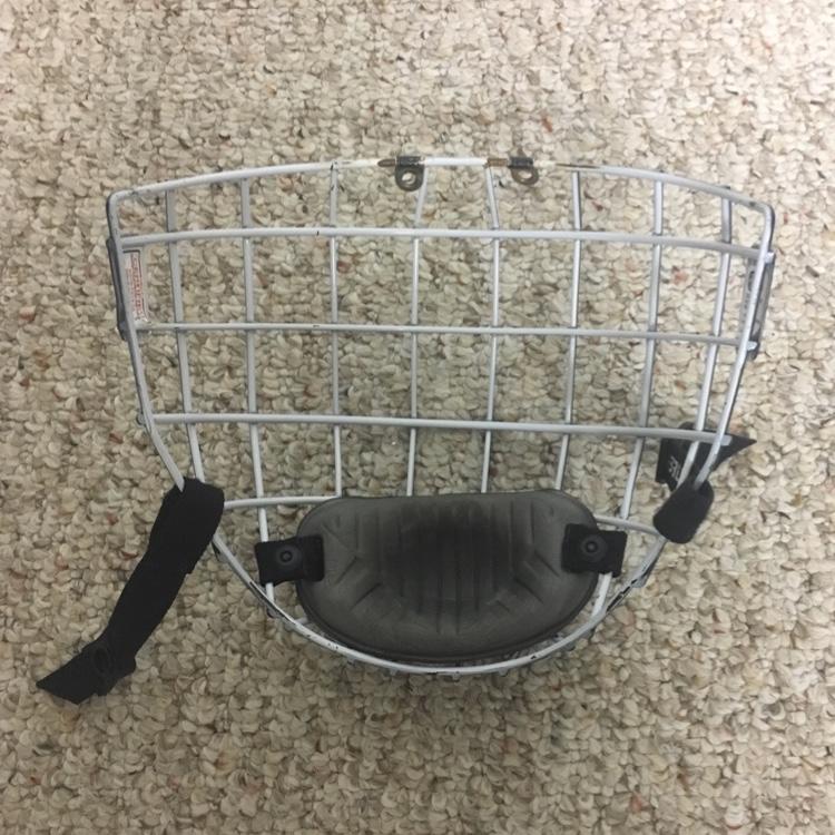 Bauer Profile II Oreo Cage | SidelineSwap