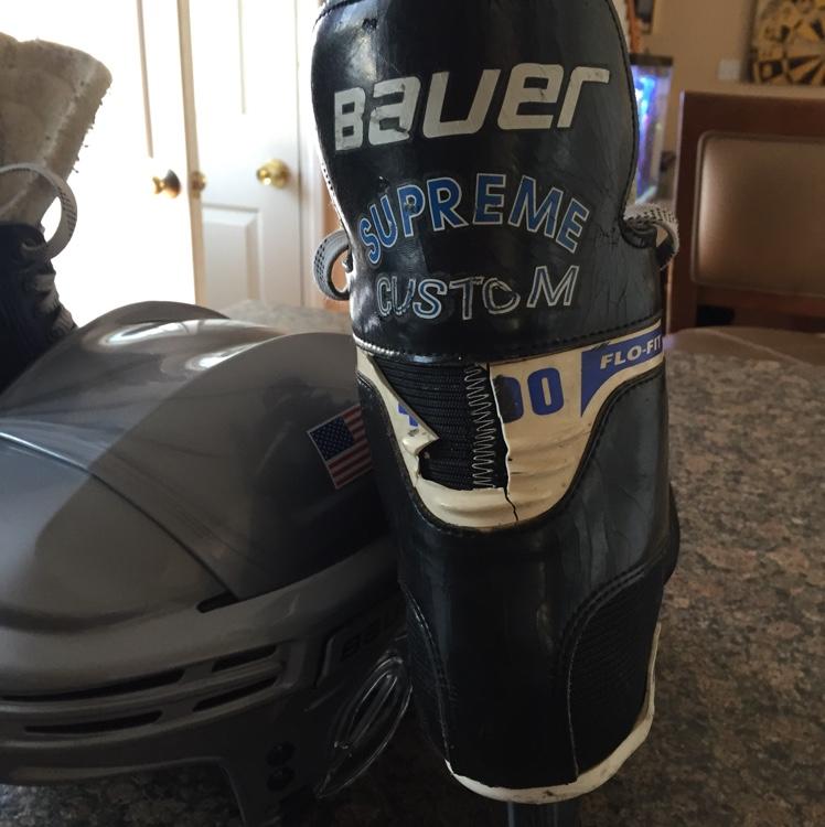 Bauer 4000 10.5 DA Skates | SidelineSwap