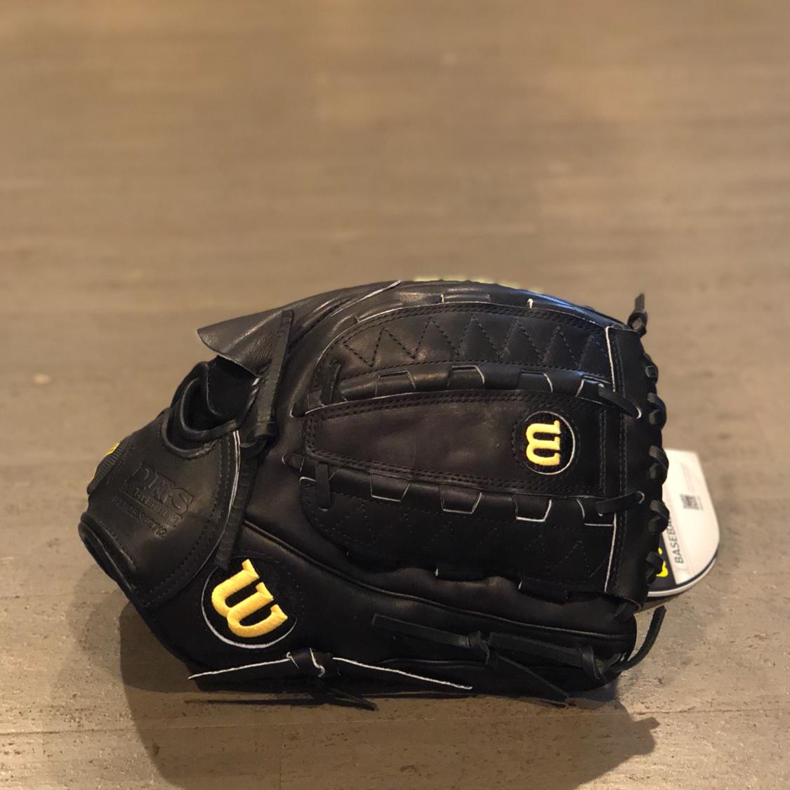 Wilson A2000 Conform GOTM Greg Maddux | SidelineSwap