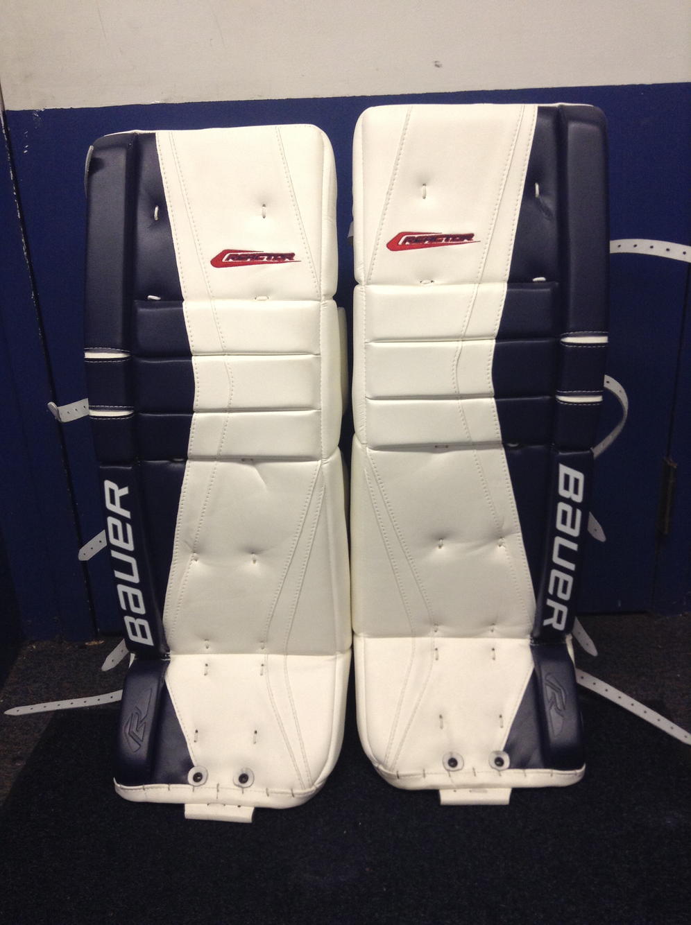 Bauer Reactor 9000 Pro GOALIE LEG PADS 32+2" CUSTOM JRZ New | SidelineSwap