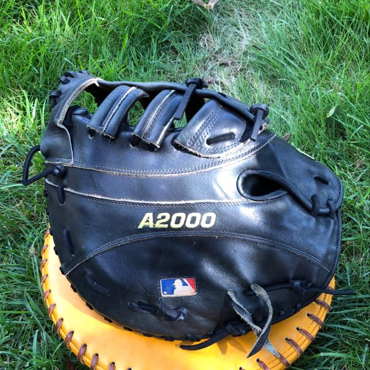 Wilson A2000 A2800 First Base Mitt FSOT | SidelineSwap