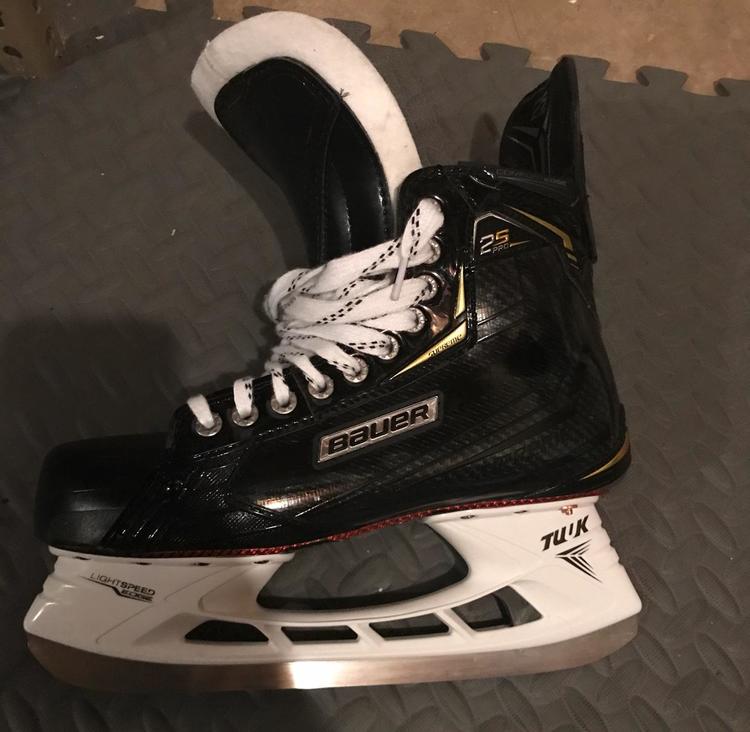 Bauer Custom 2S Pro - 10D | SOLD | Hockey Skates | SidelineSwap