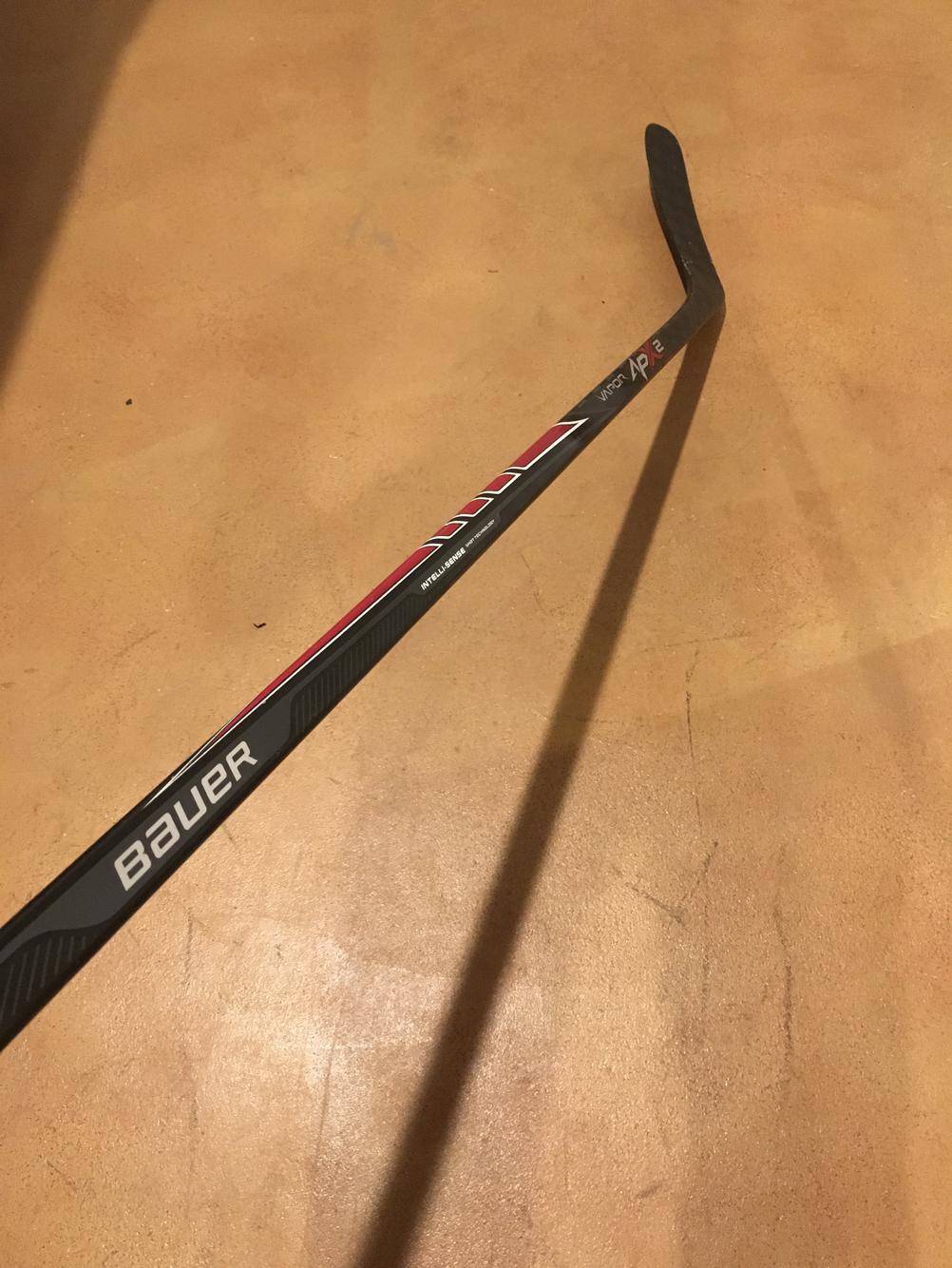 Senior Bauer Vapor APX2 Stick (Left) | SidelineSwap
