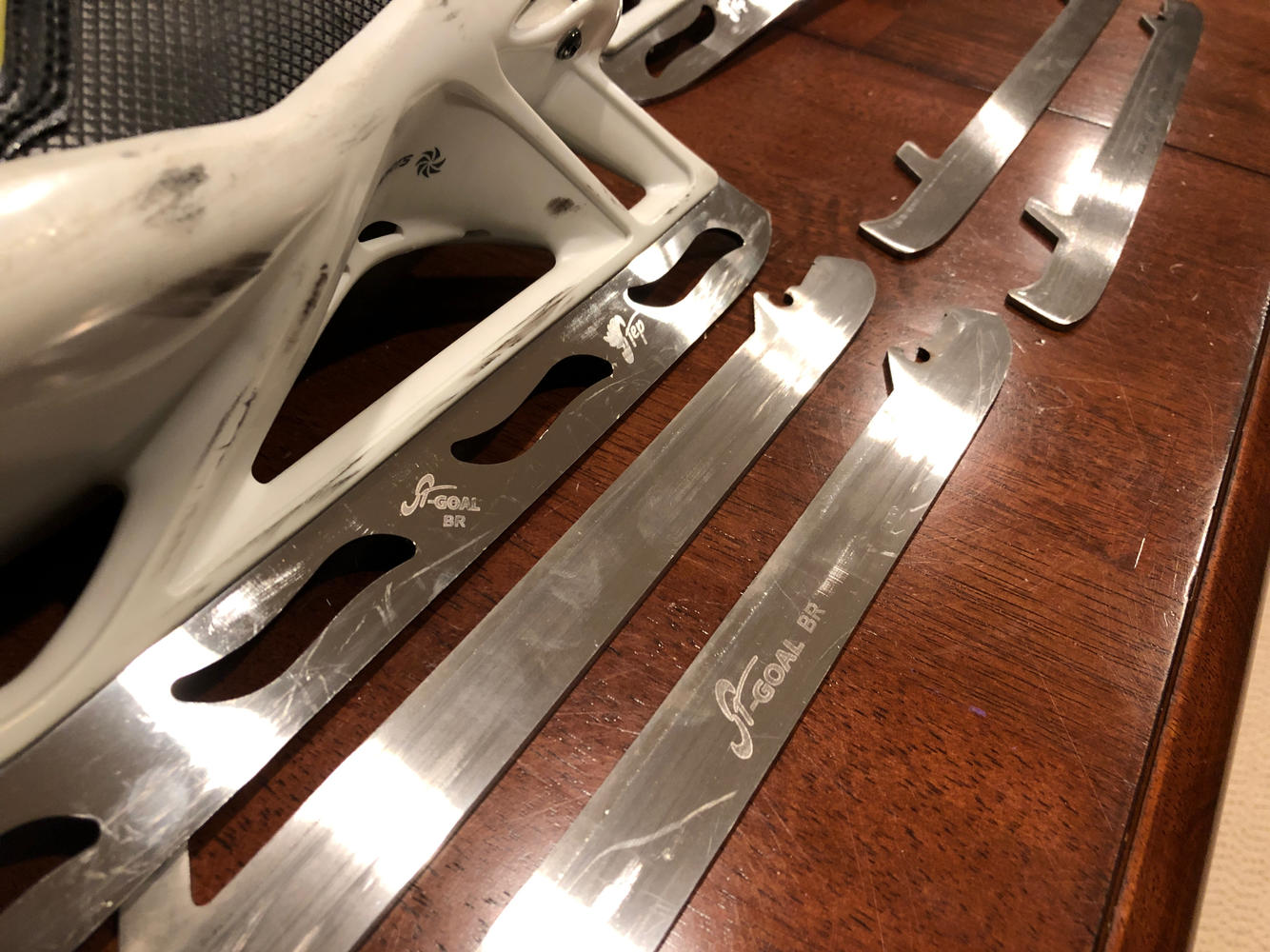 Graf Goaler Elite With Bauer Vertexx 3mm Cowling & 2 Sets Of step steel ...