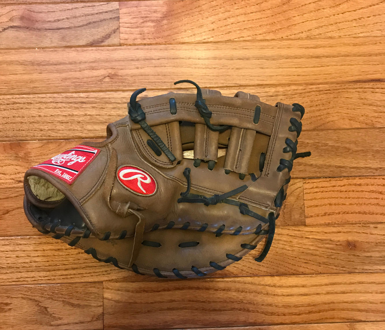Rawlings Sandlot Series First Base Mitt | SidelineSwap