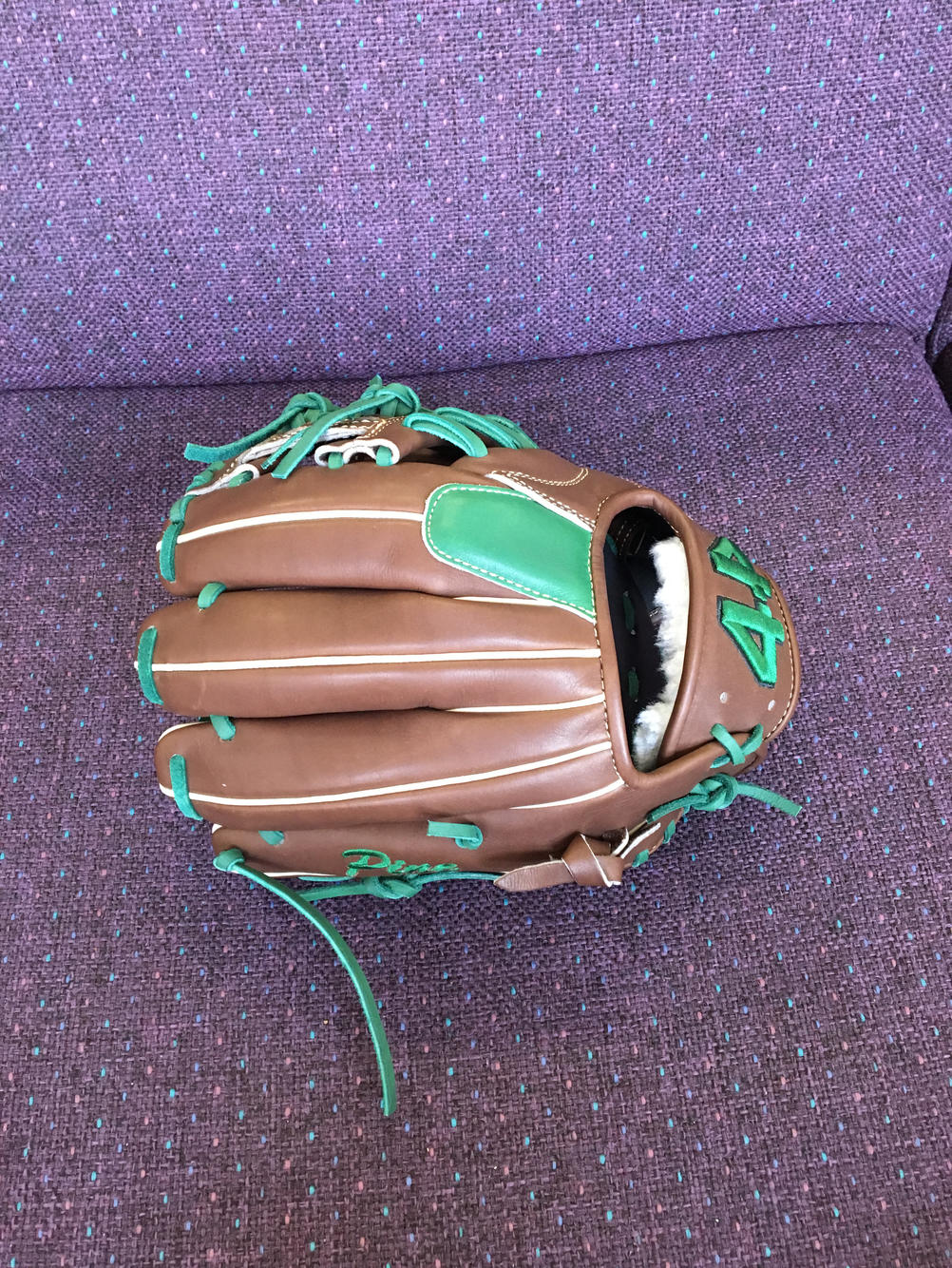 Custom 44 Pro Baseball Glove New Signature Series | SidelineSwap