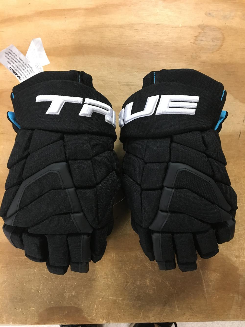 New True XC9 15" Black Pro Stock Gloves | SidelineSwap