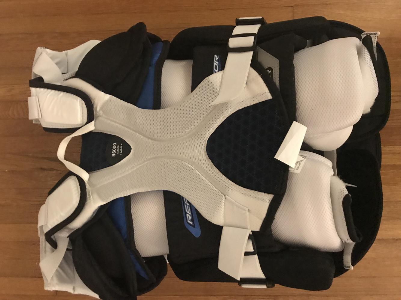 *New* Bauer Reactor 6000 Goalie Chest Protector Senior - Never Worn ...