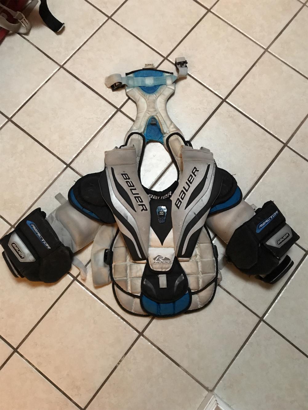 Bauer Reactor 4000 Intermediate Large Goalie Chest Protector ...
