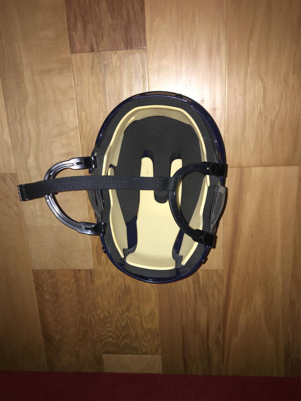 CCM Vector V8 Medium Helmet | SidelineSwap