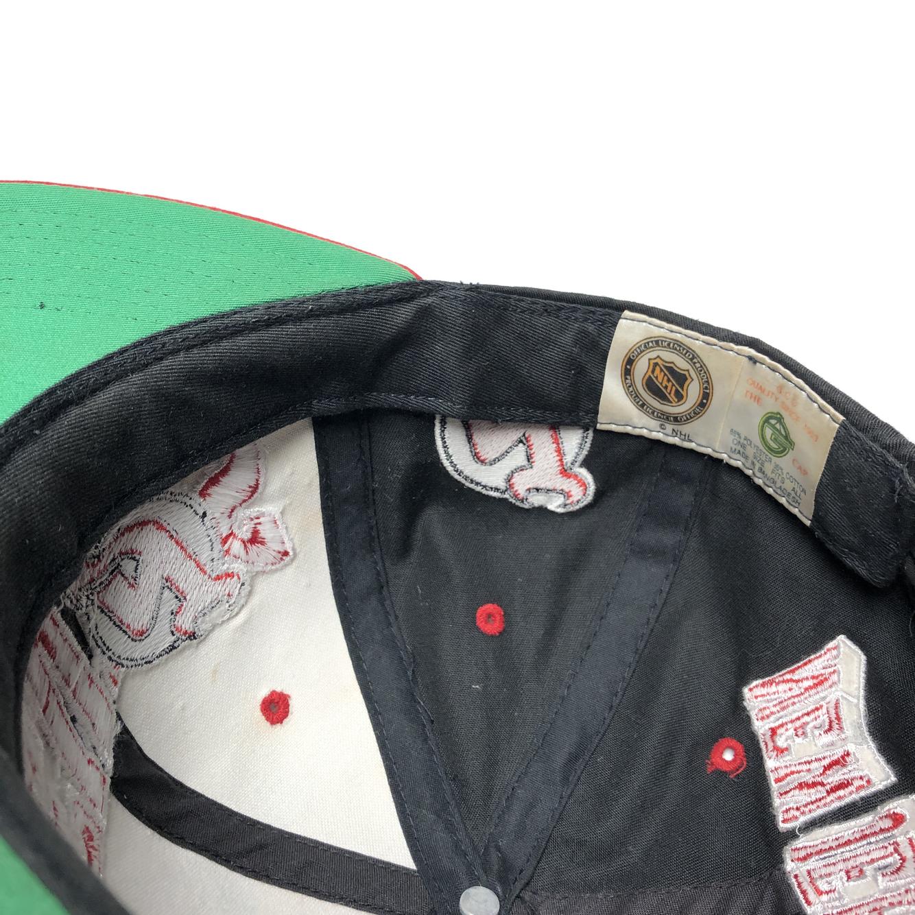 Vintage New Jersey Devils Snapback Hat GCap Wave | SidelineSwap