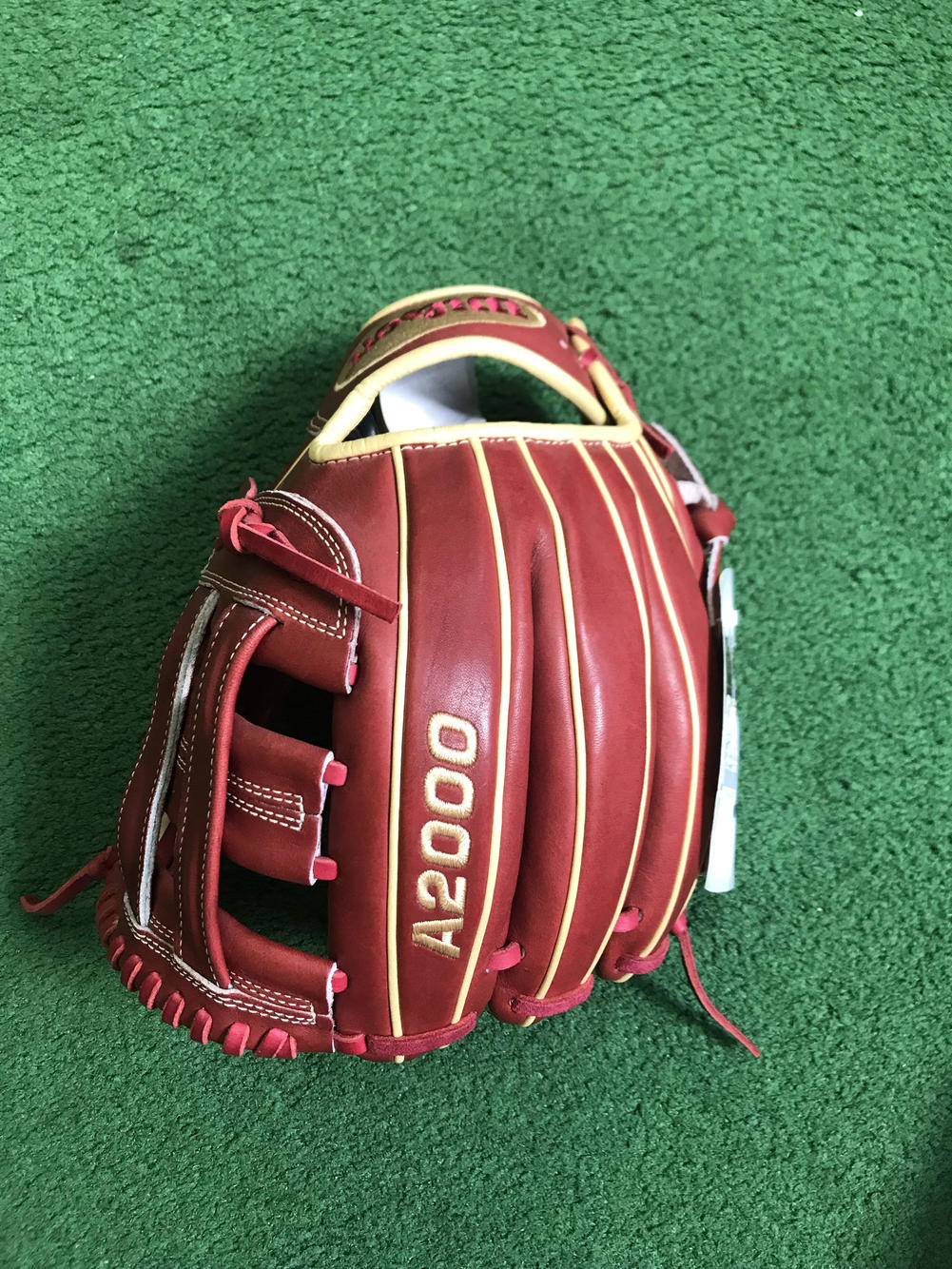 New Wilson A2000 PP05 Baseball Glove | SidelineSwap