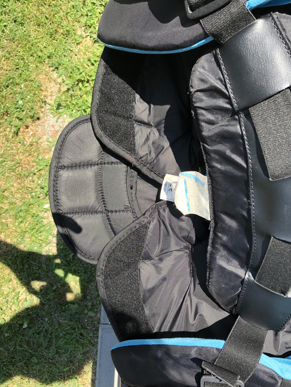 Bauer Reactor 7000 Goalie Chest and Arm Protector Goalie Chest ...