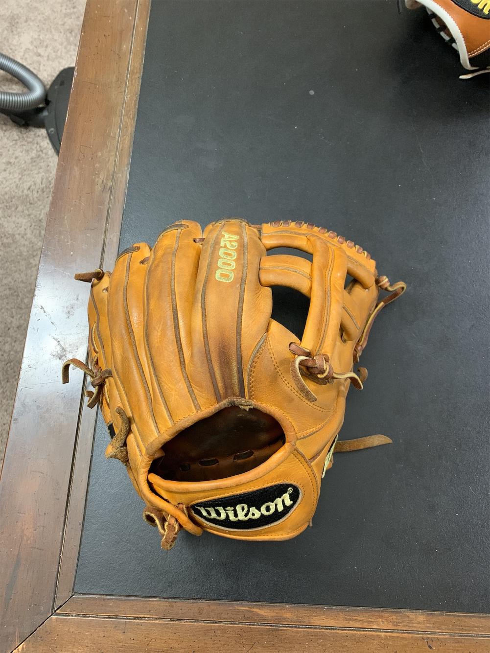 Wilson A2000 EL3 Game Model 11.75 Inch Baseball Glove | SidelineSwap