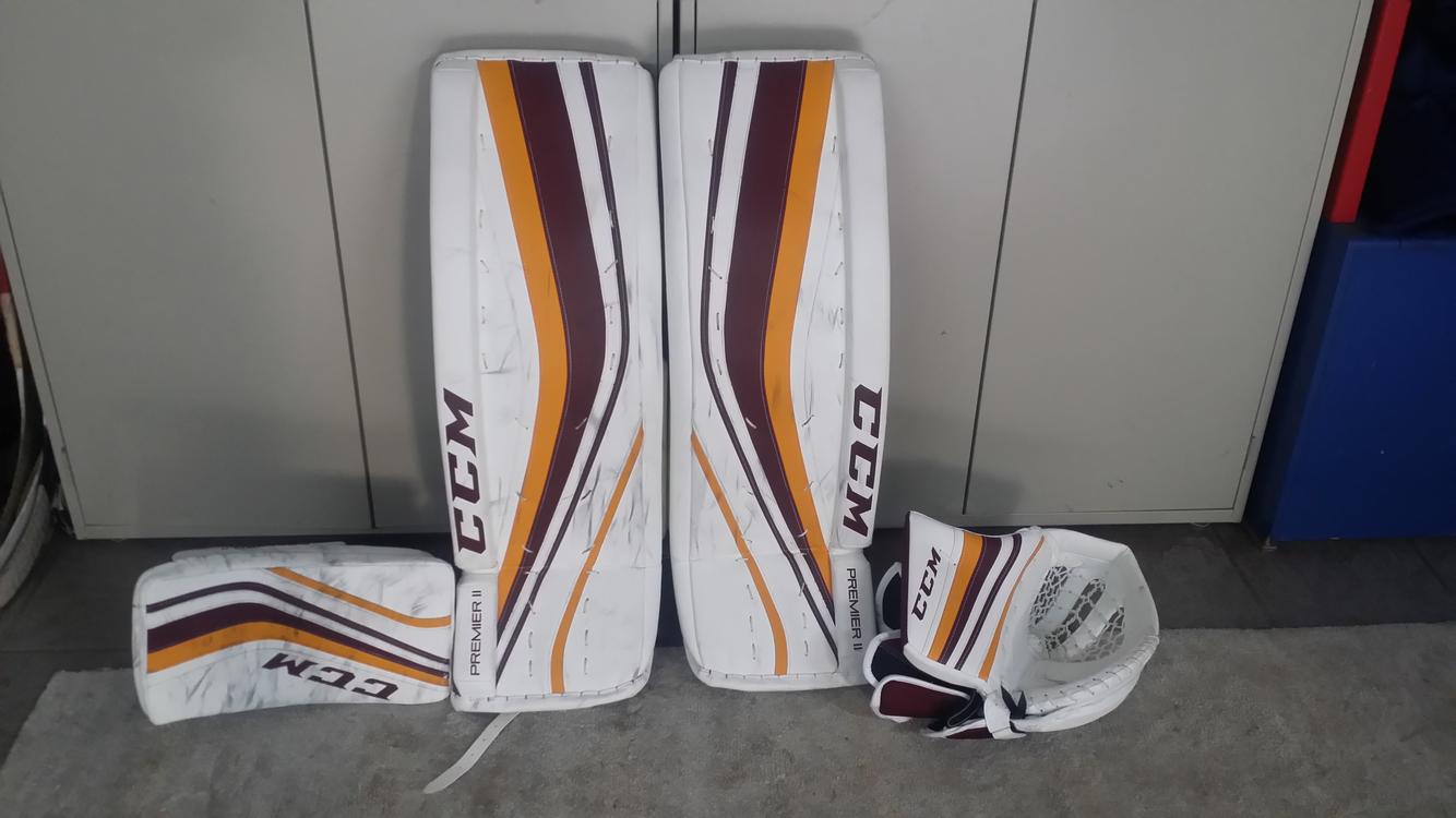 CCM Premier II Pro Goalie Full Set Regular Senior Pro Stock | SidelineSwap