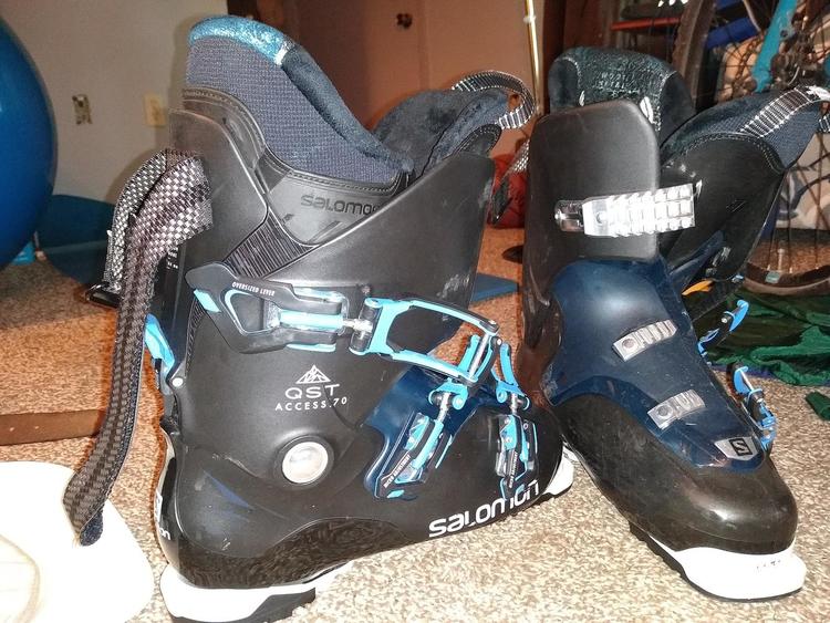 Salomon Quest Access Ski | SOLD | Skiing Boots | SidelineSwap