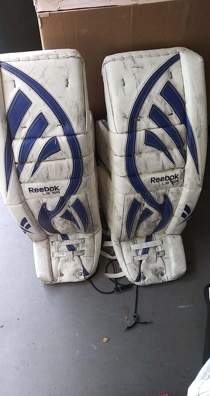 Reebok 9K Goalie Leg Pads Senior Pro Stock | SidelineSwap