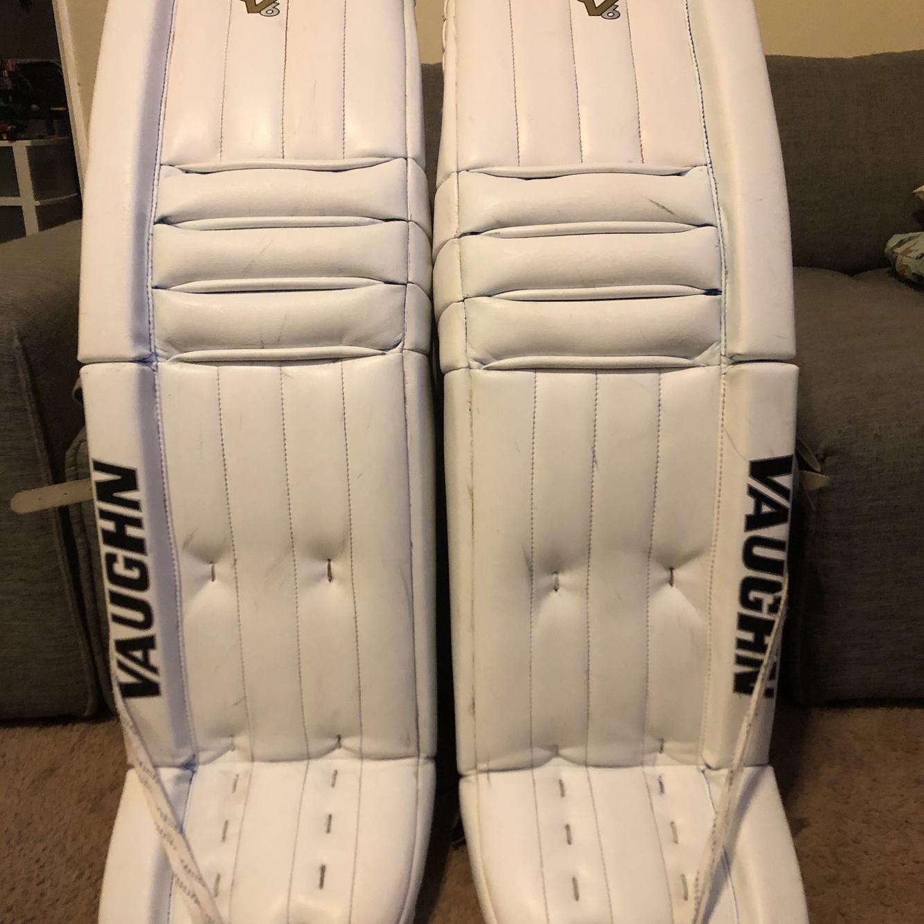 New 37" Velocity V6 Goalie Leg Pads Senior | SidelineSwap