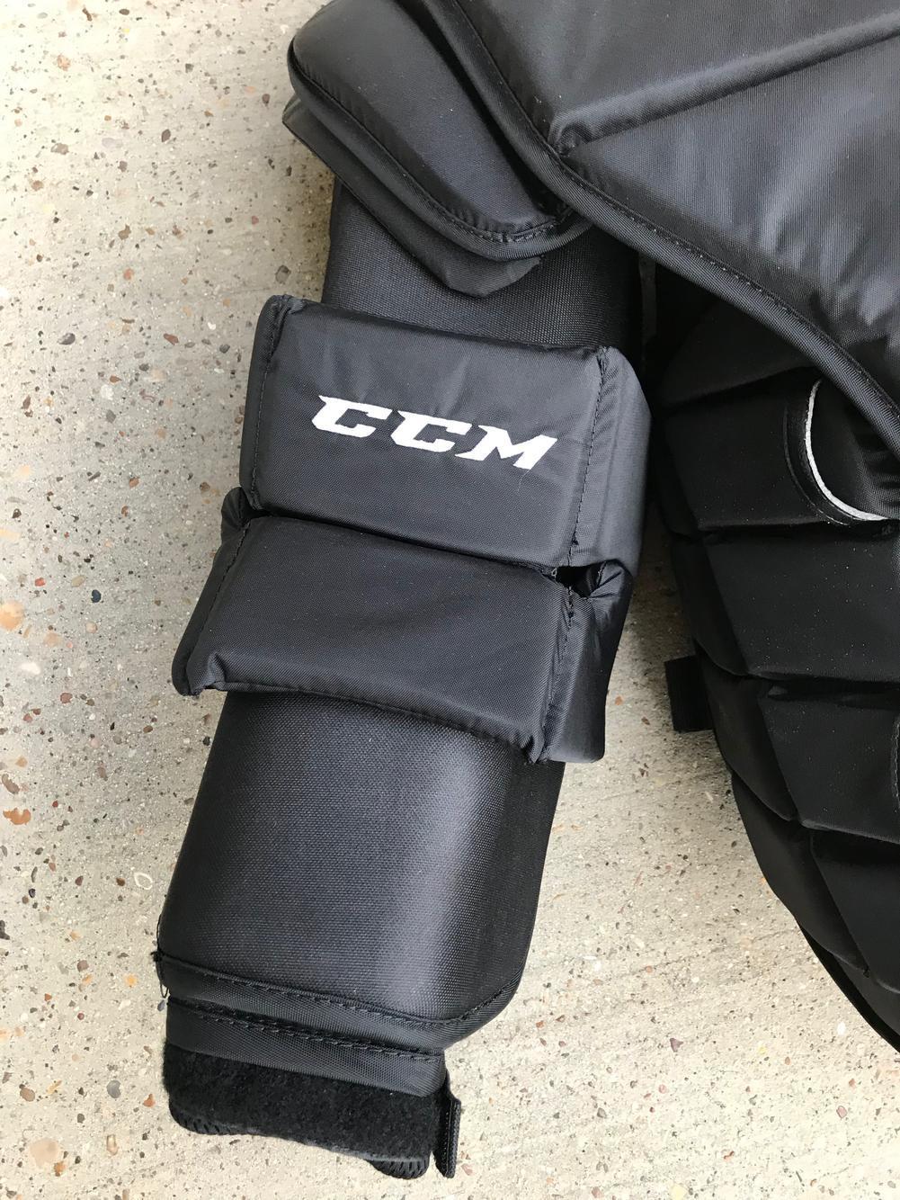 New Extra Large CCM AB18 PRO Goalie Chest Protector Senior Pro Stock ...