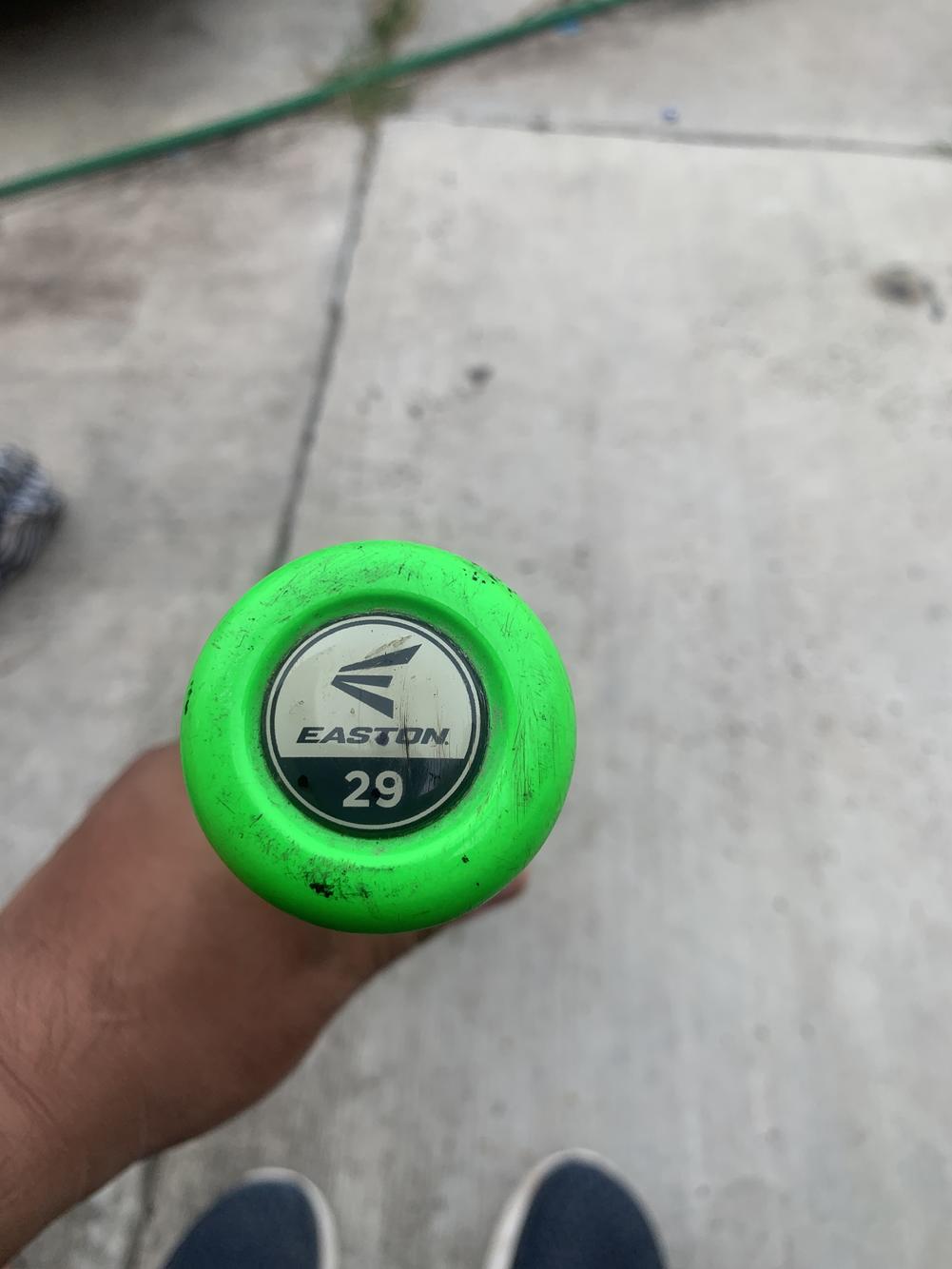 Green 2016 Easton Mako Bat | SidelineSwap