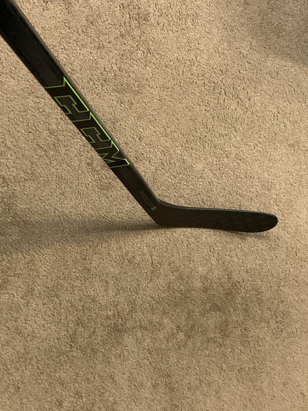 Sidney Crosby CCM Ribcor Reckoner Pro Stock Senior Hockey Stick ...