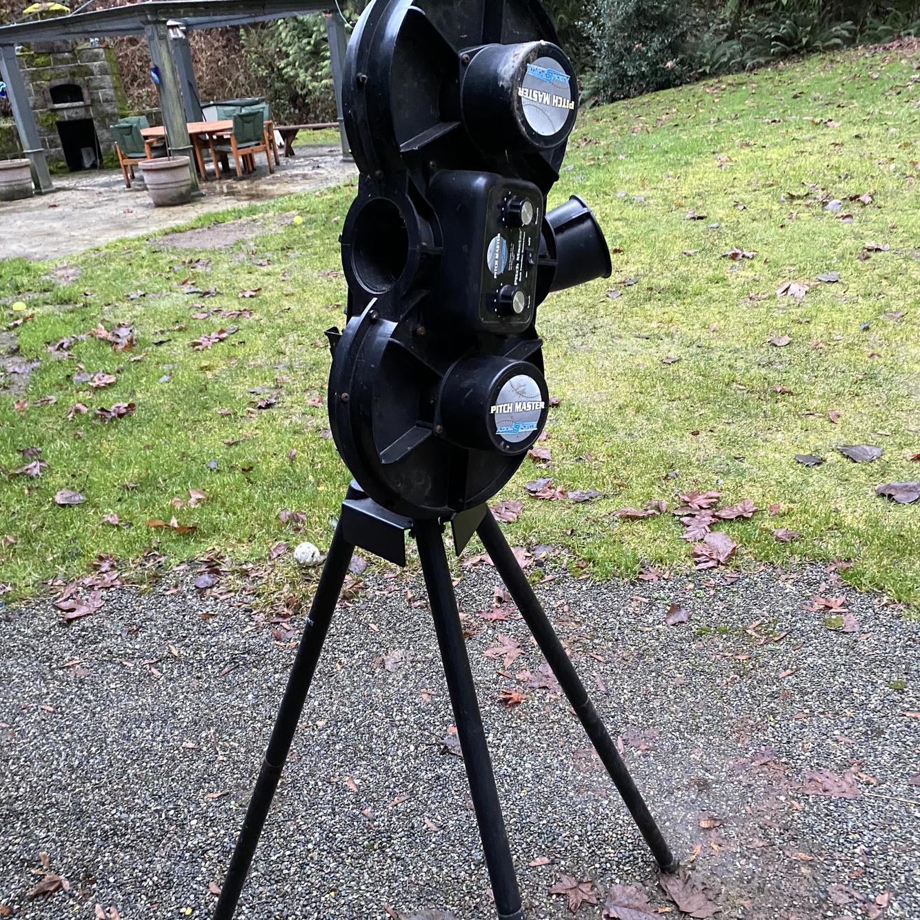 Pitch Master Pitching Machine | SidelineSwap