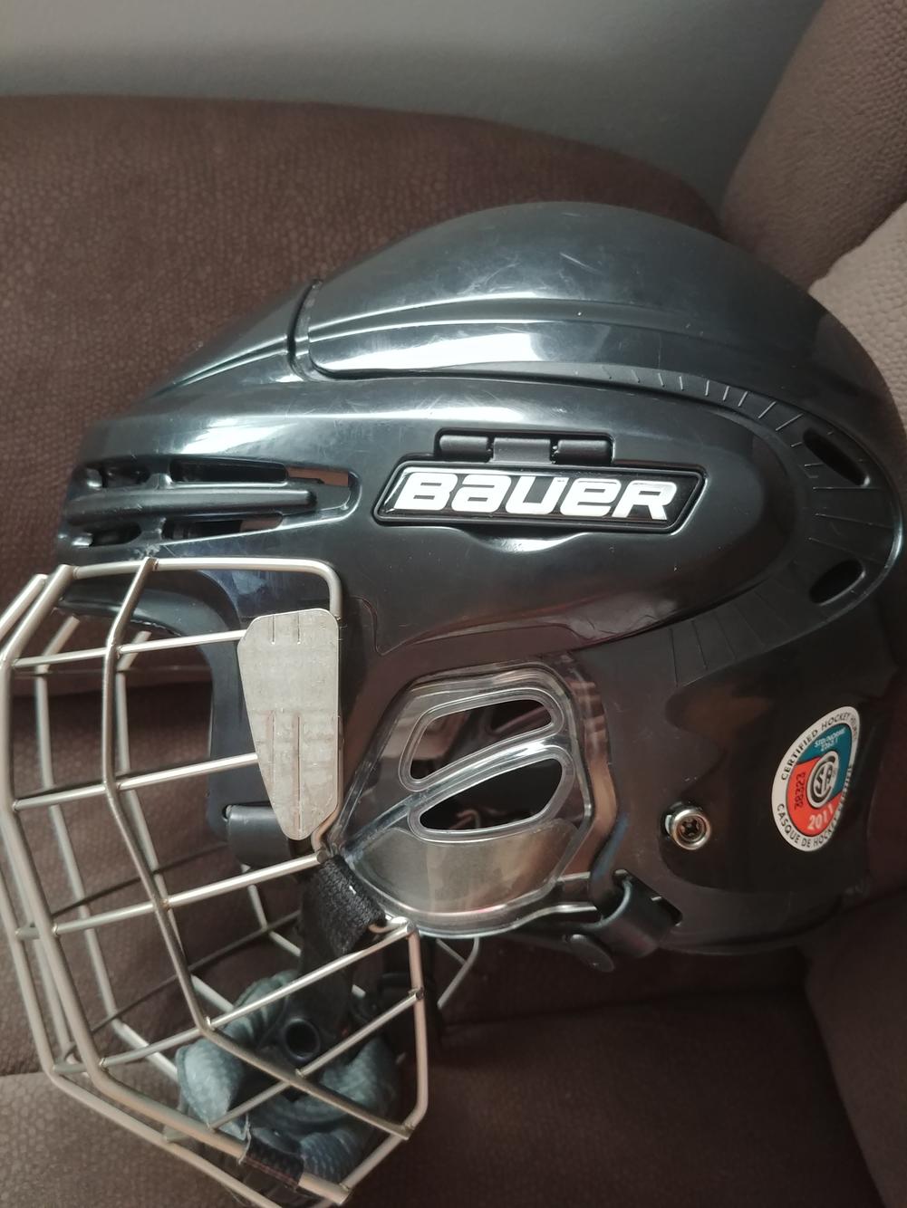 Black Extra Large Bauer 9900 Helmet | SidelineSwap