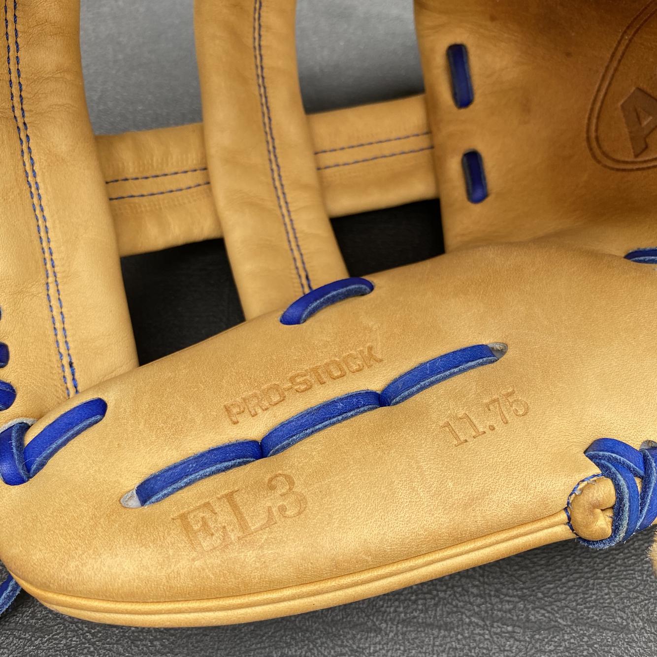 Wilson A2000 EL3 11.75" Baseball Glove | SidelineSwap