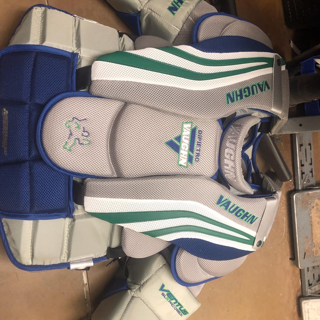 Senior Large Vaughn Ventus SLR Pro Carbon Chest and Arm Protector Pro ...