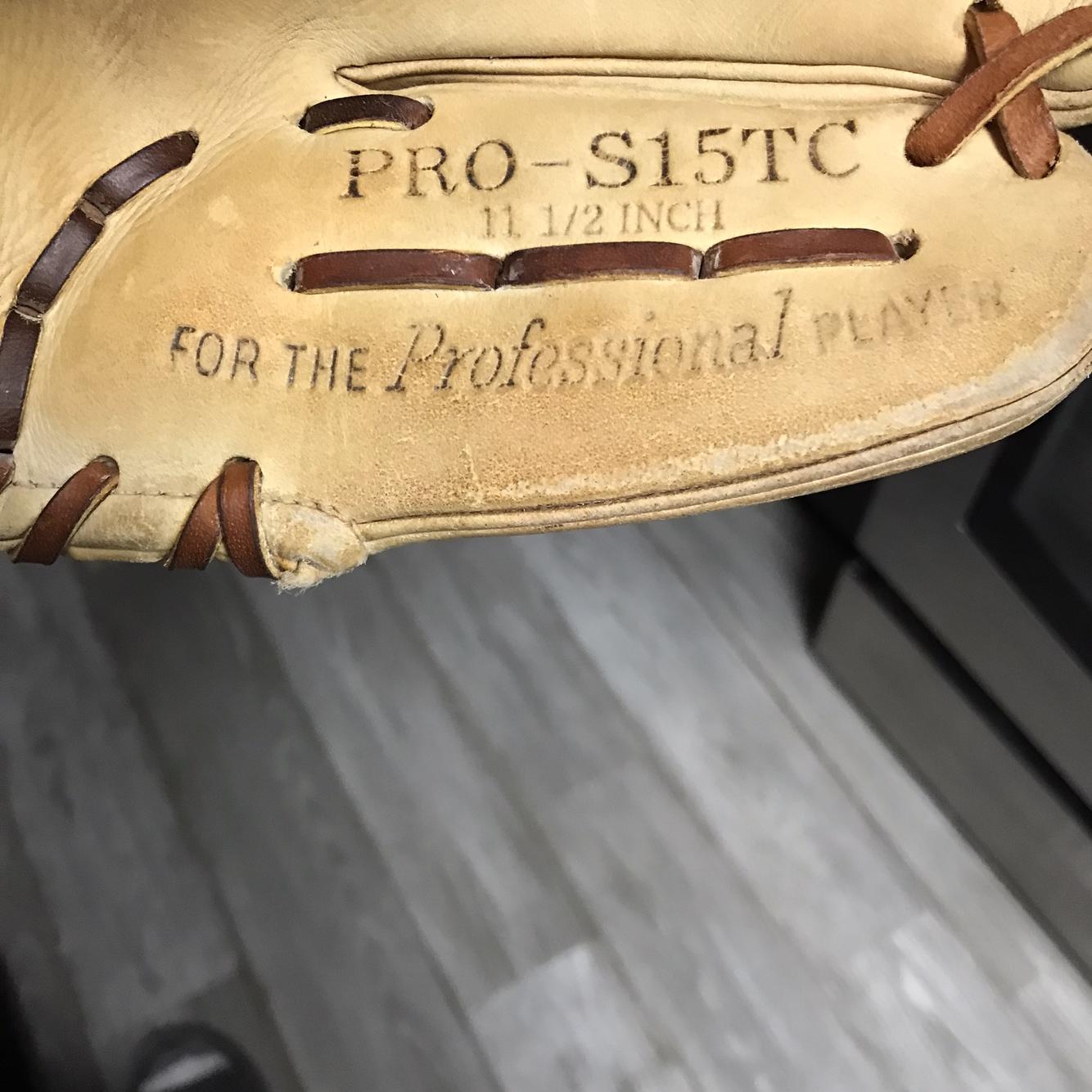 Infield/Outfield Pro Preferred 11.5" Baseball Glove | SidelineSwap