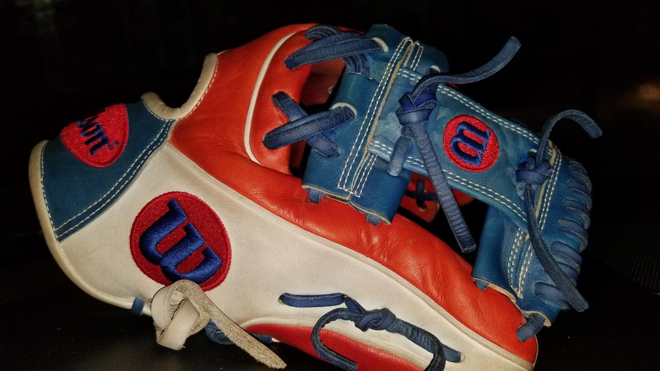 Limited Edition 2016 A2000 1786 Red White & Blue | SidelineSwap