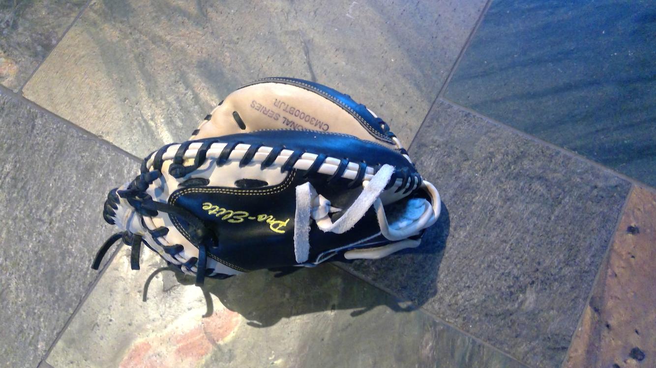 Rare All Star CM3000BTJR Youth Pro Elite Catchers Mitt 31.5" almost new ...