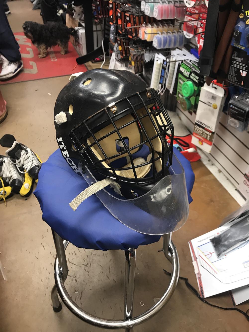 Senior Itech Goalie Mask | SidelineSwap