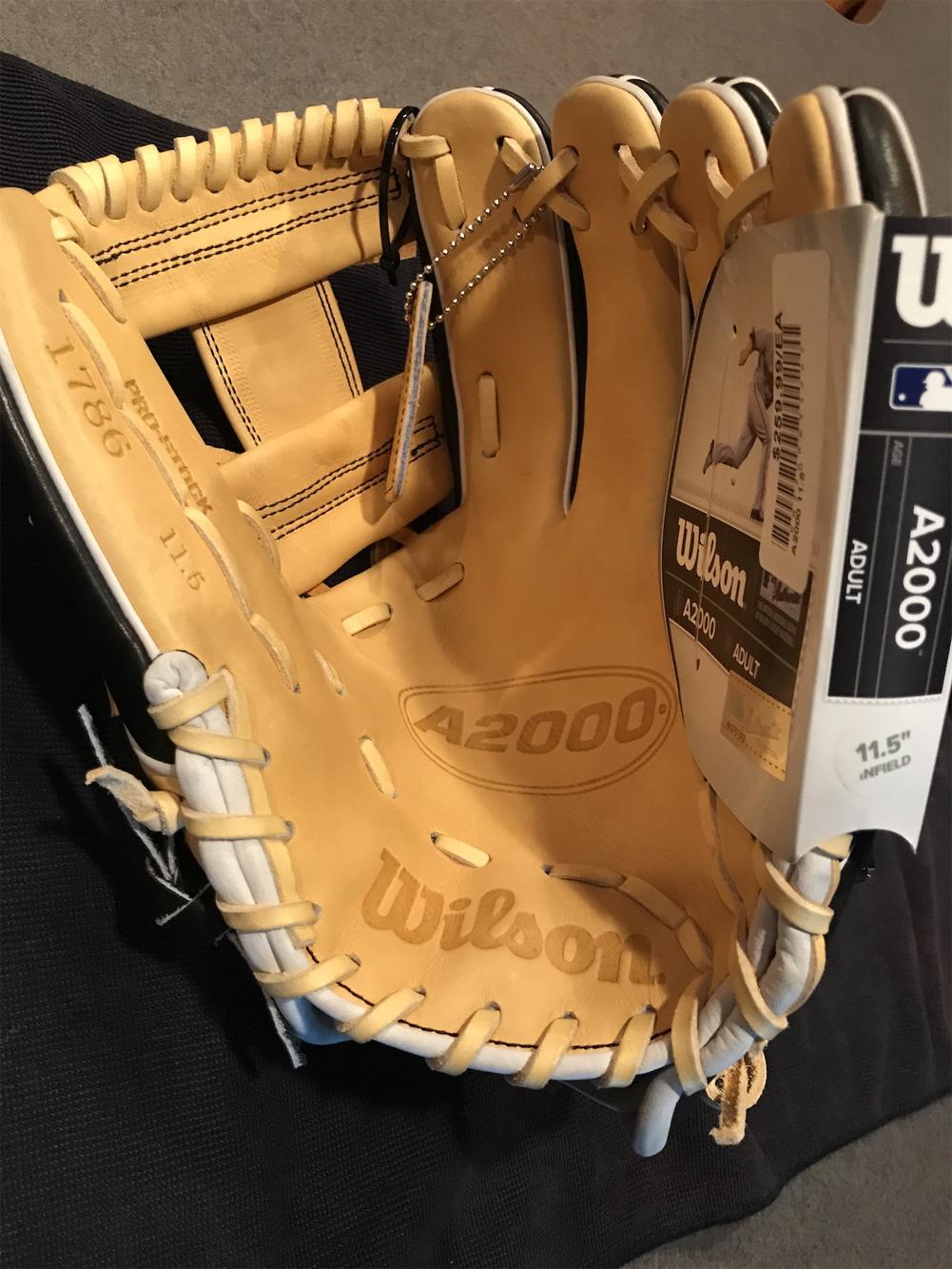 2020 model. 1786 A2000 Blonde/Black | SidelineSwap