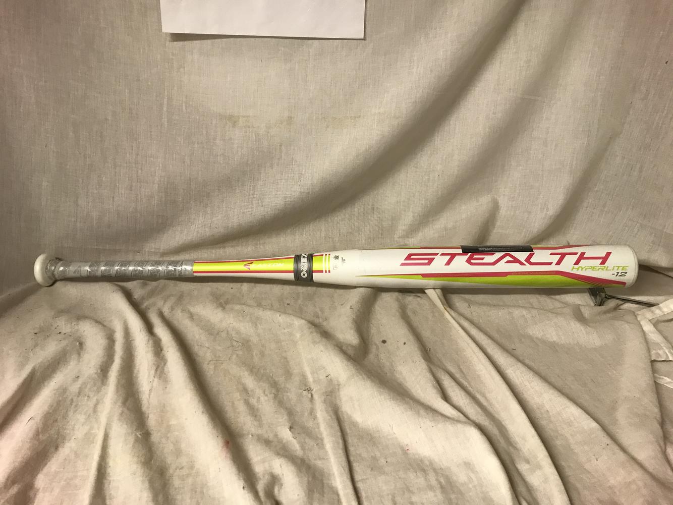 White New Easton Alloy Stealth Bat (-12) 19 oz 31" | SidelineSwap