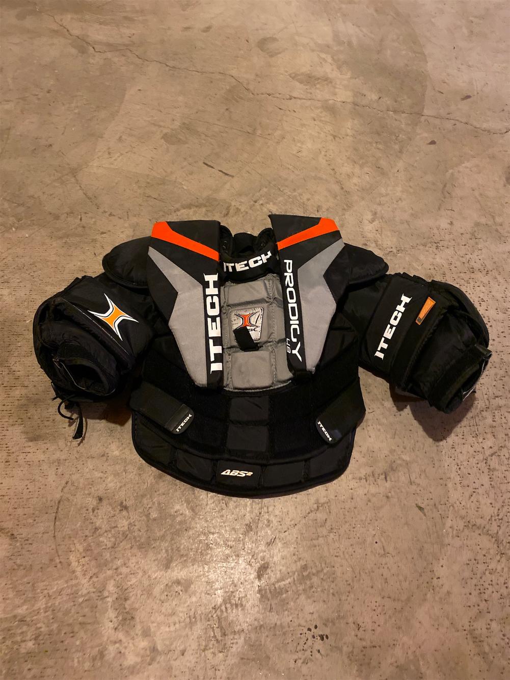 Used Medium Itech Prodigy Goalie Chest Protector | SidelineSwap