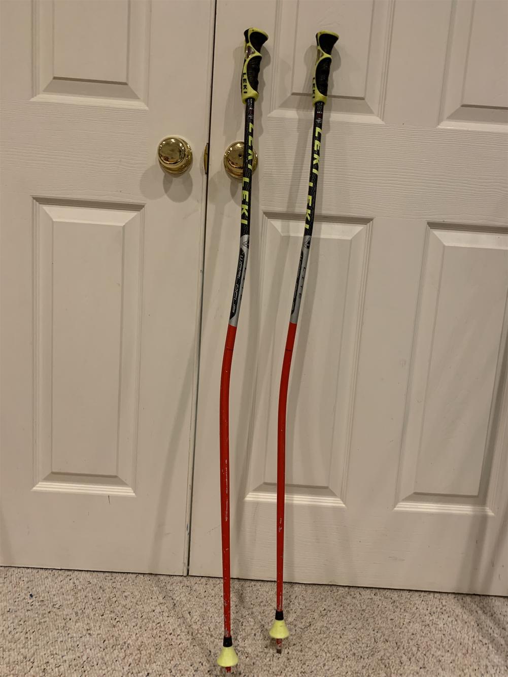 Used 46in (115cm) Racing World Cup Lite GS Ski Poles | SidelineSwap