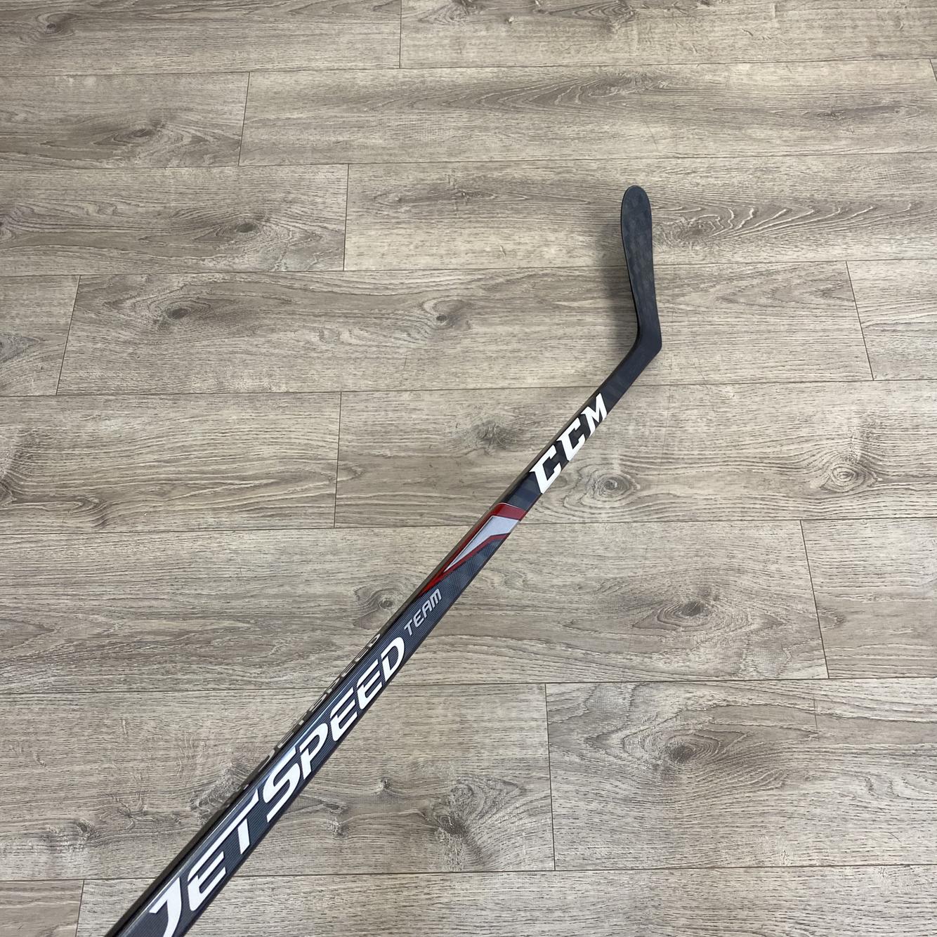 *Like New* Ccm JetSpeed FT2 Team P28 75 Flex | SidelineSwap