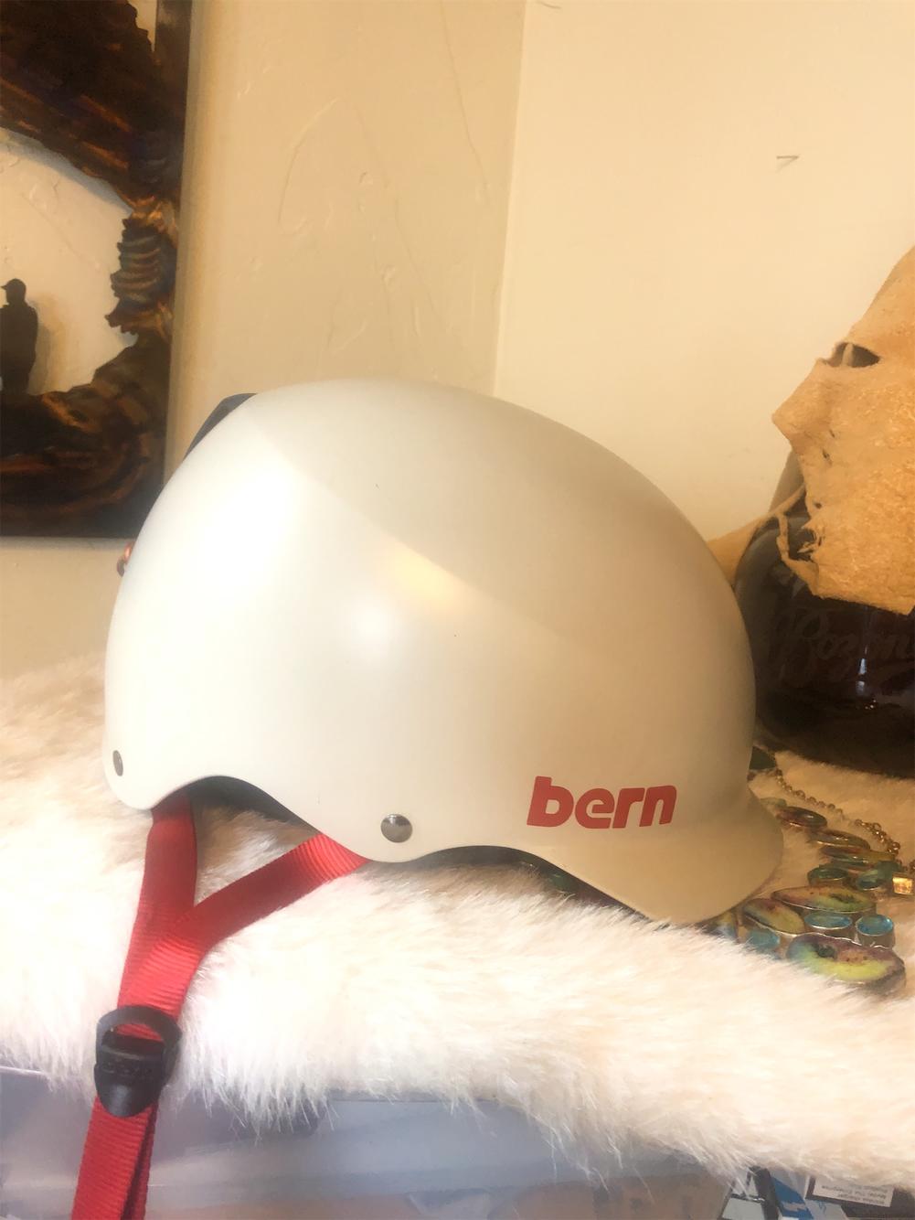Used Large Bike Helmet | SidelineSwap
