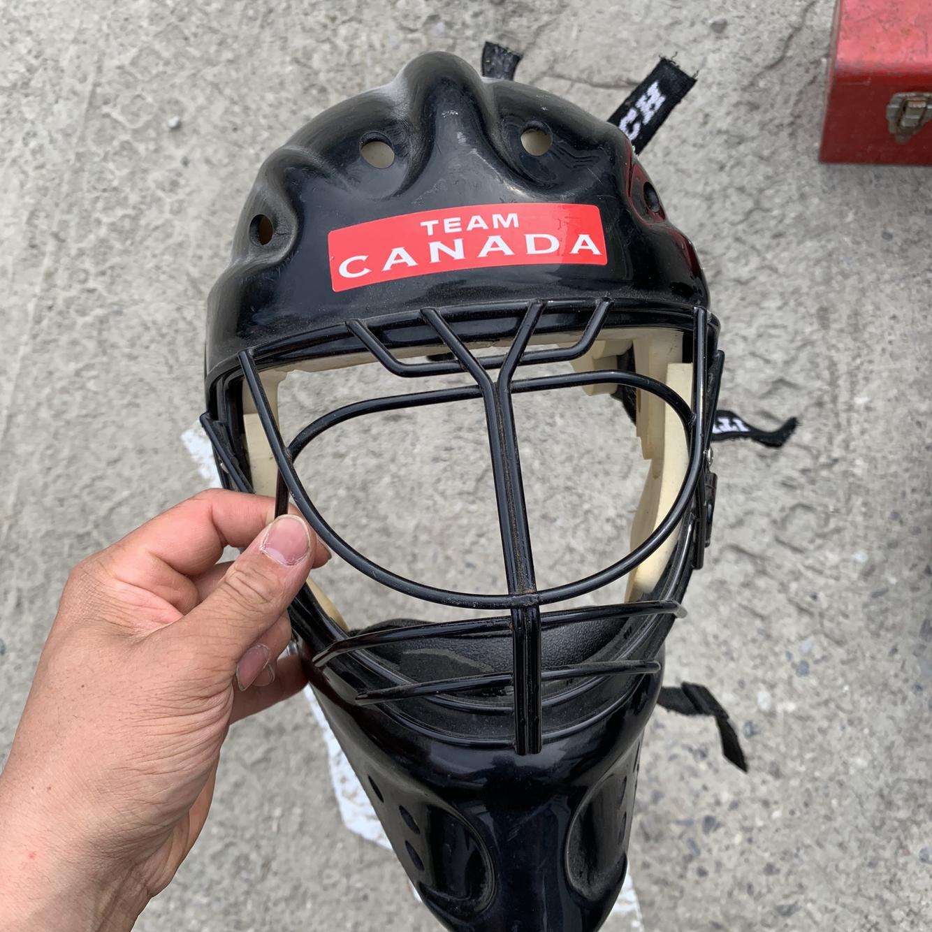 Used Itech Goalie Mask | SidelineSwap