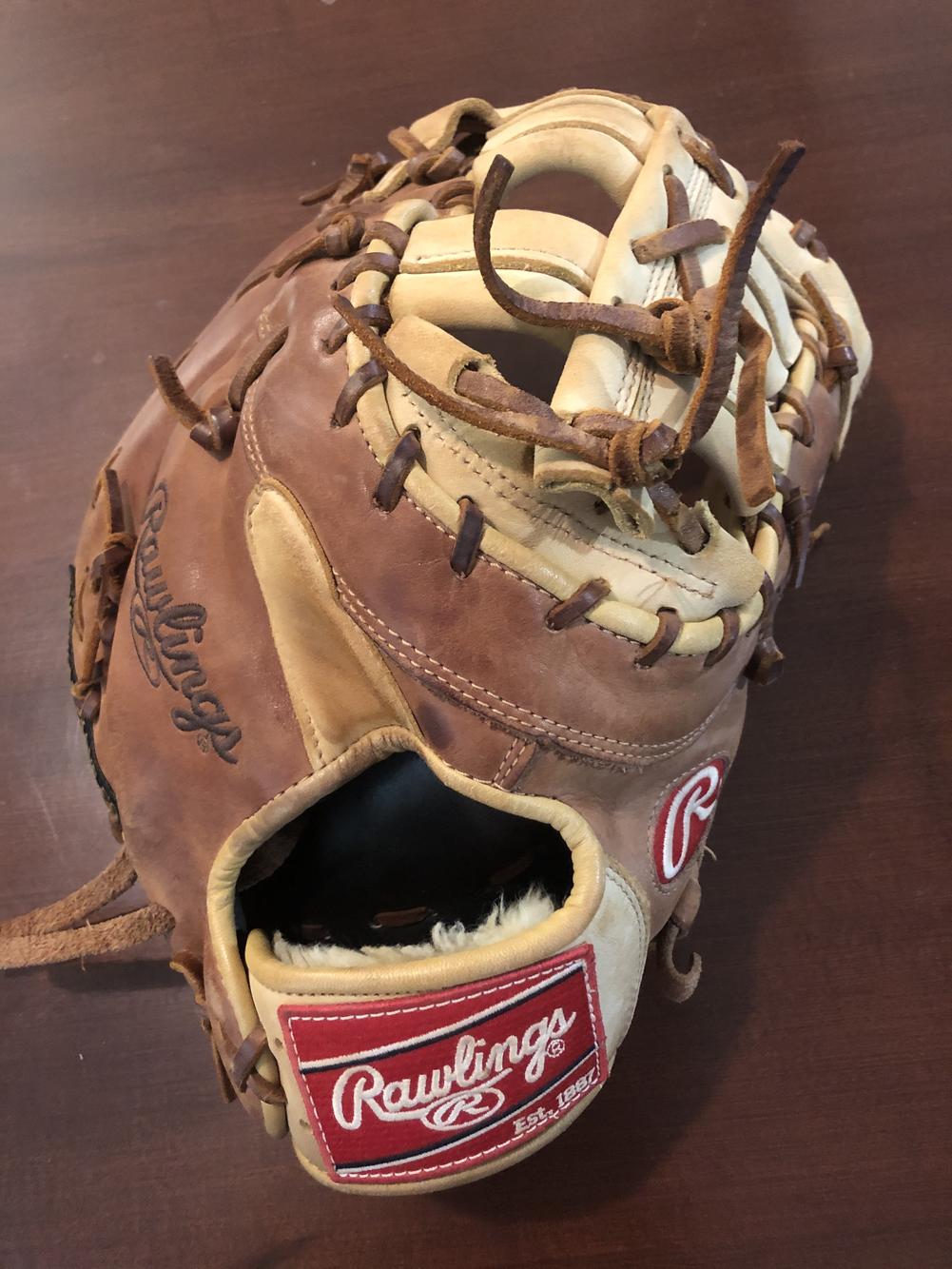 Railings 1st basement Gold Glove | SidelineSwap