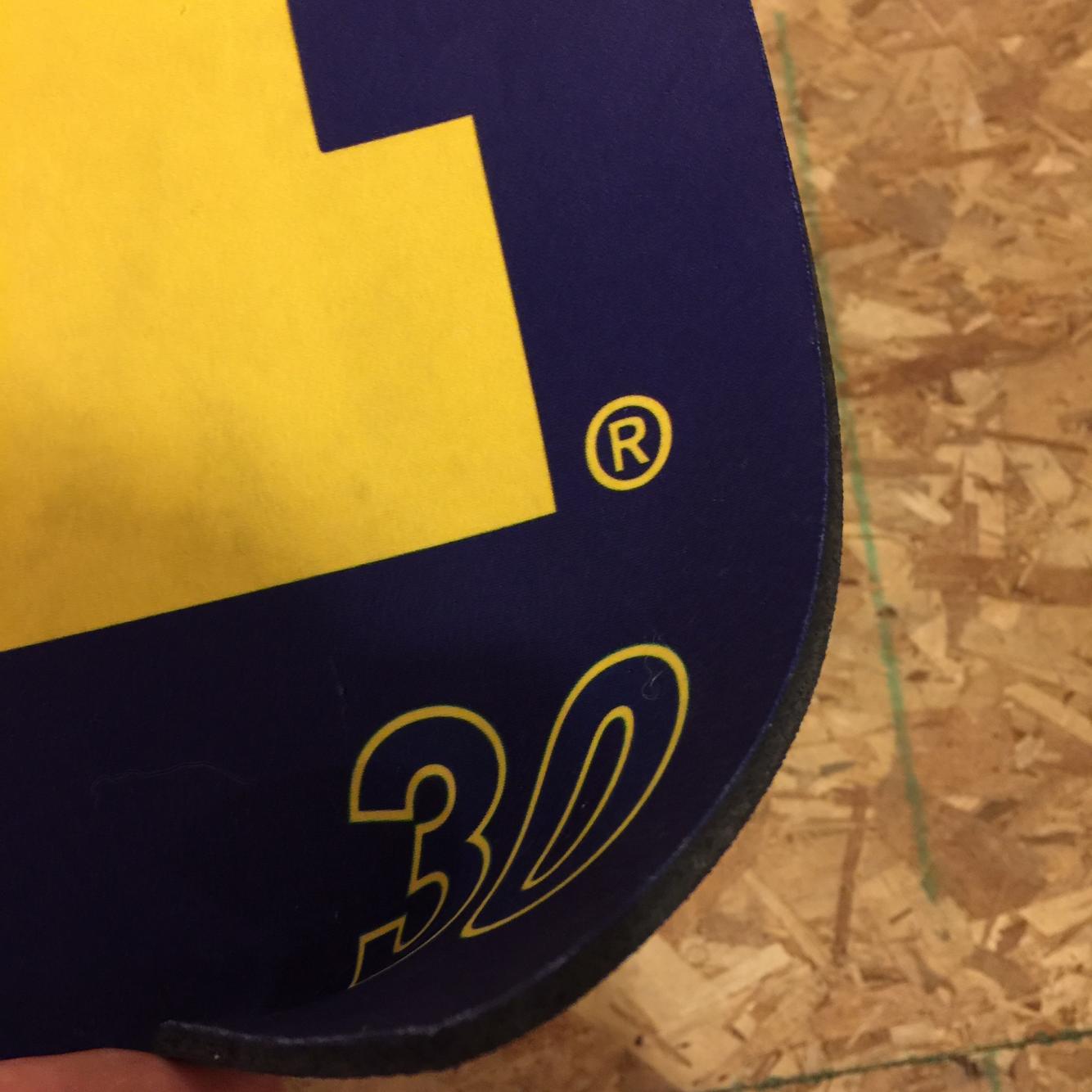 TEAM ISSUED UNIVERSITY OF MICHIGAN WOLVERINE HOCKEY SKATE MAT #30 14 X ...